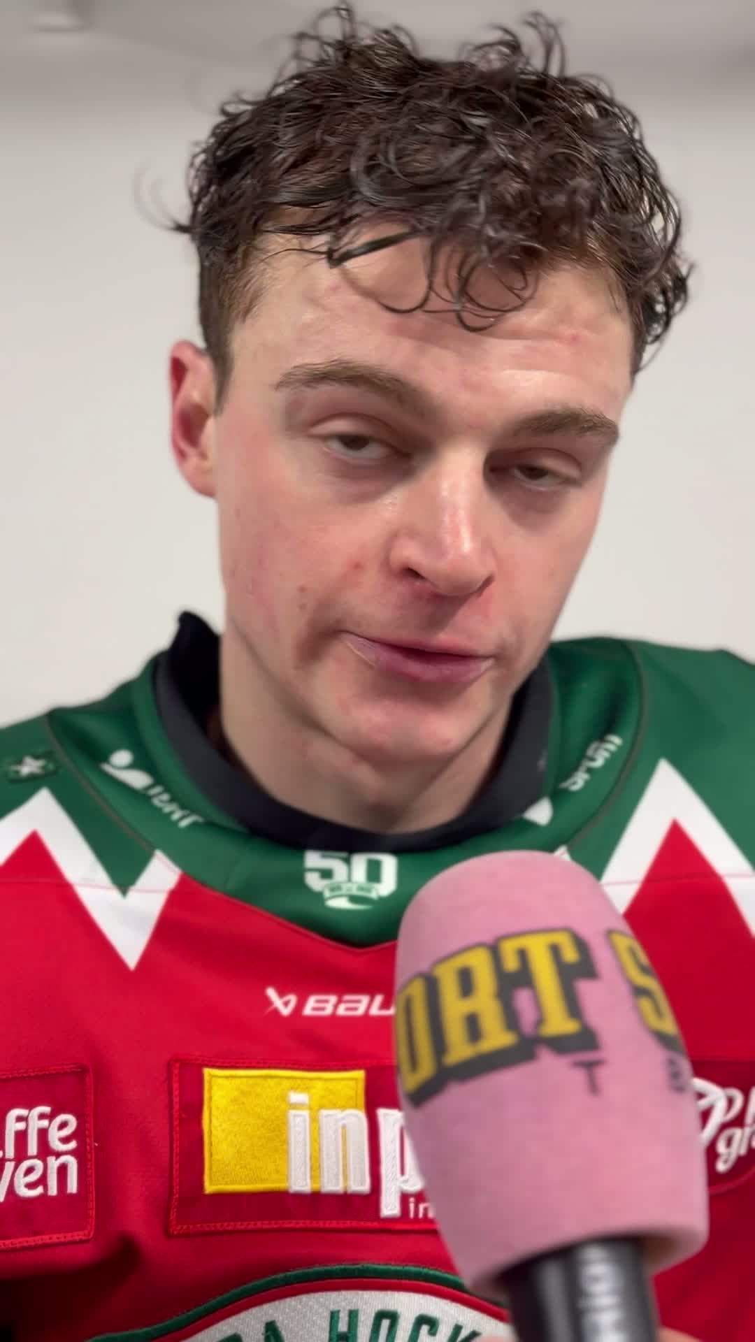 ”Känner att jag är fri – sen ramlar jag” - Aftonbladet TV