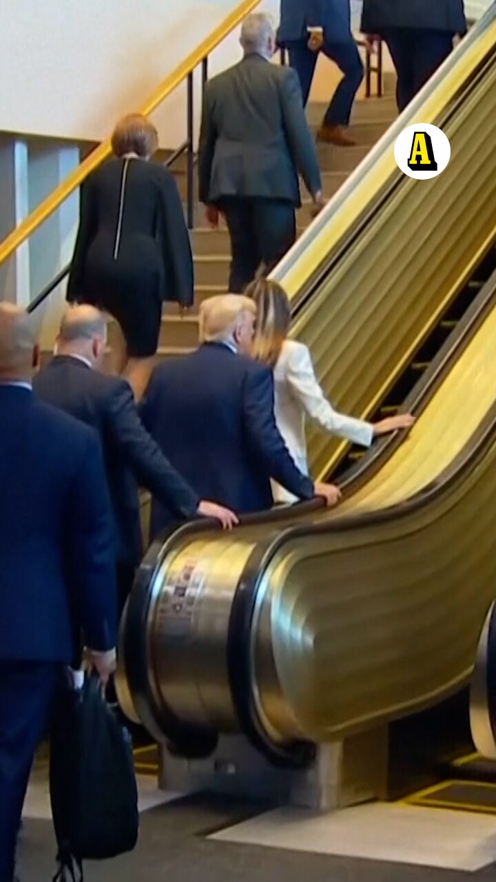 Trump fast i rulltrappa – Vita huset kräver utredning om sabotage ...