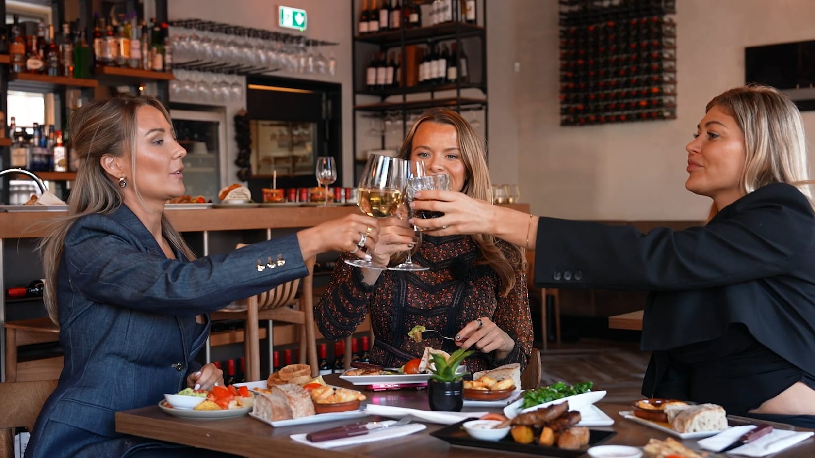 Den manliga strippan i Magaluf - Aftonbladet TV