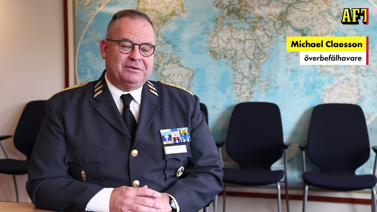 Michael Claesson, Sveriges nya överbefälhavare, om hårdrocksintresset ...