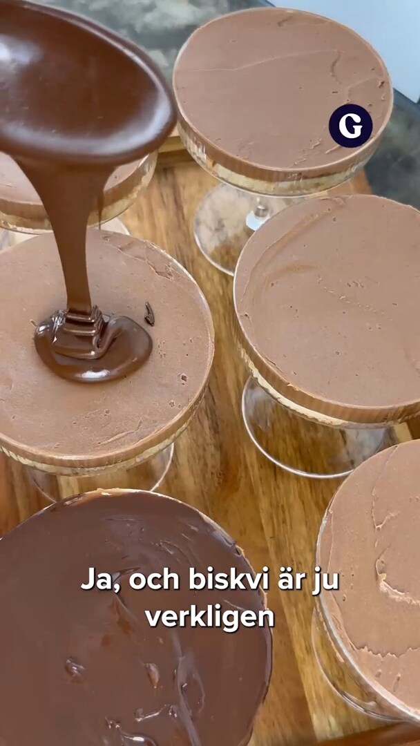 Biskvi i glas – efterrätt med mandelbotten och chokladkräm - Aftonbladet TV
