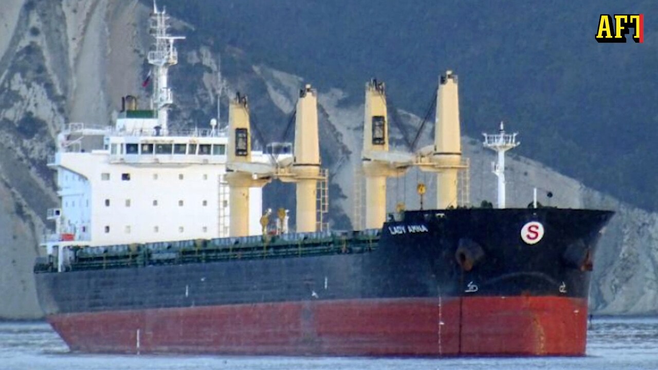 Skadat fartyg med explosiv last närmar sig Sverige - Aftonbladet TV