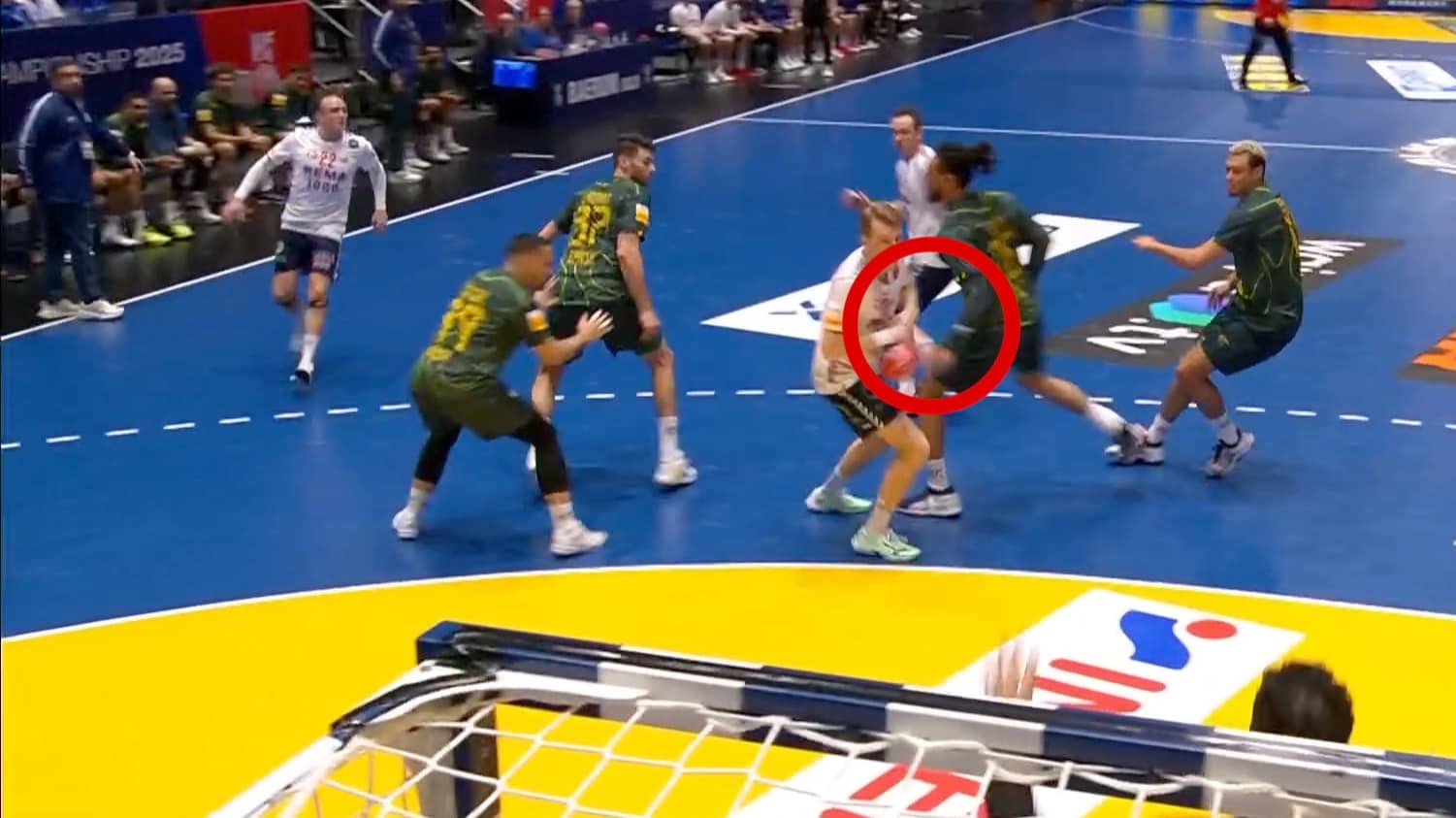 Håndball-VM 2025: TV 3-ekspertene reagerte på avgjørelse - VGTV