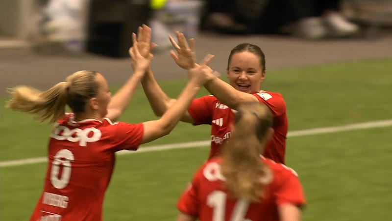 Praktscoringer da Rosenborg tok ny seier i Toppserien – slo LSK Kvinner 2-1