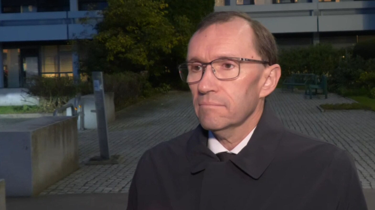 Barth Eide: – Jeg er svært bekymret - VGTV