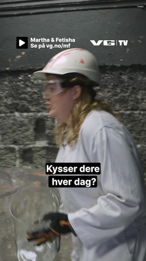 Kysset og klemte i 30 sekunder - VG