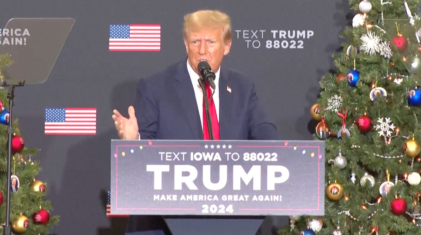 Donald Trump sammenligner med Adolf Hitler - VGTV