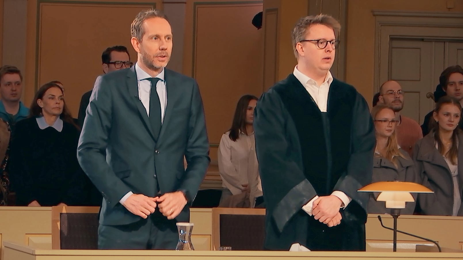 Retten er satt: Henriette Steenstrup mot Morten Ramm - dag 1 - VGTV