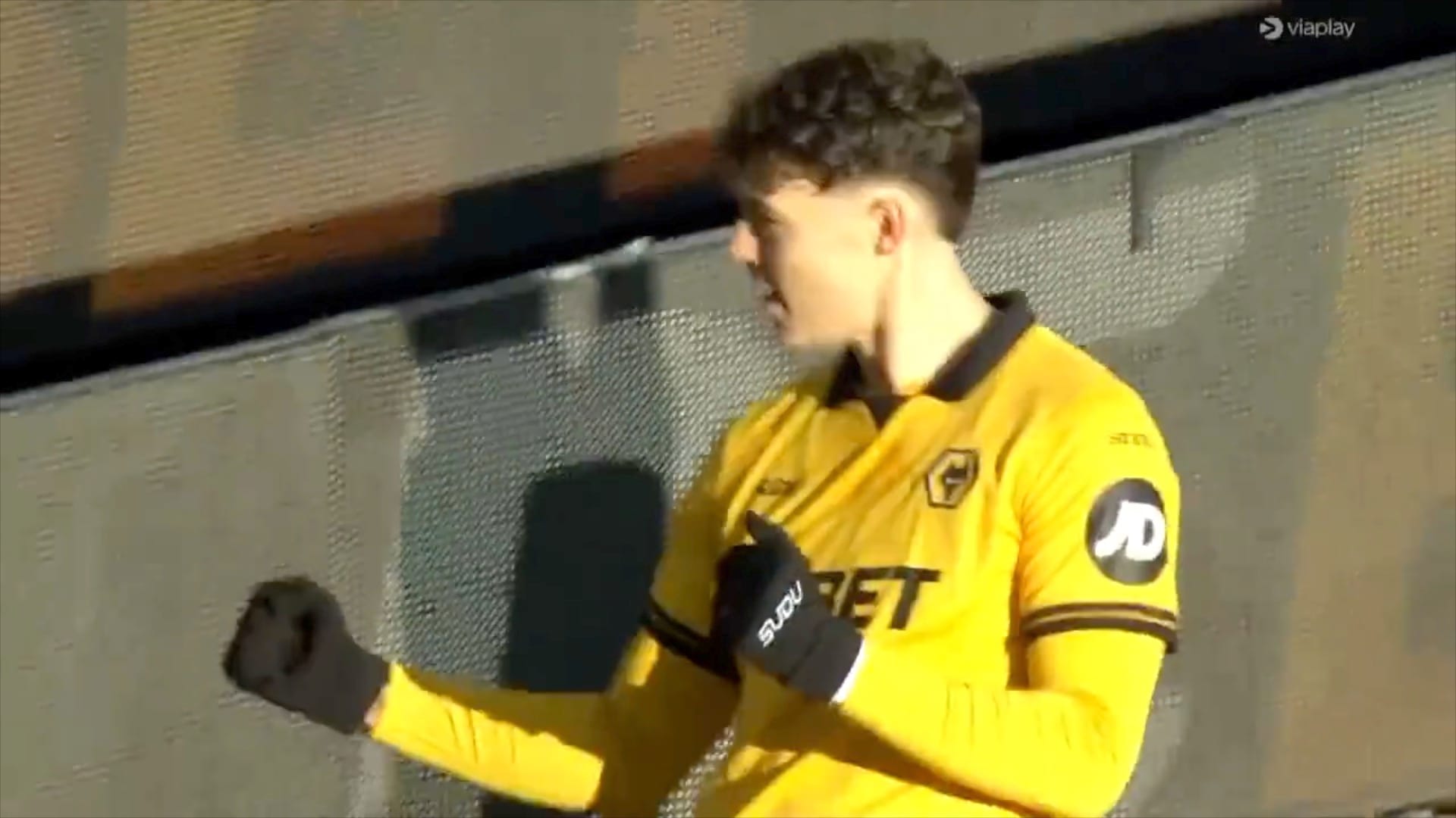 Strand Larsen med hat-trick da Wolves slo ut Shrewsbury av FA-cupen - VGTV
